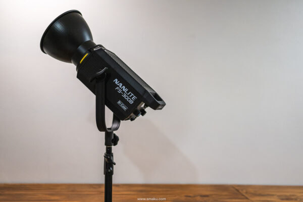 Nanlite FS-300B Point Source Light – Taku Kumabe Photography and Design